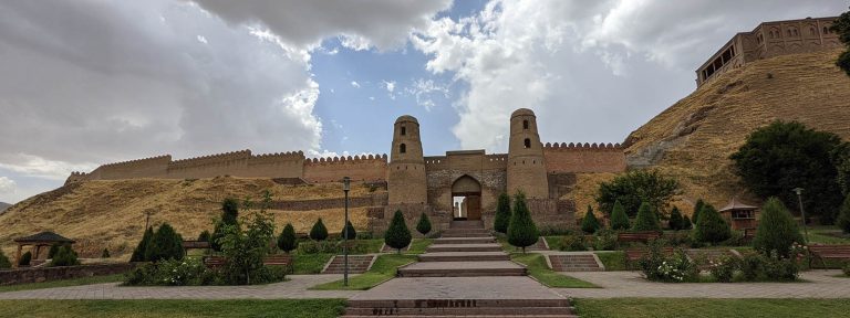 Tayikistán – Historia, Cultura y Naturaleza – Trek Tajikistan