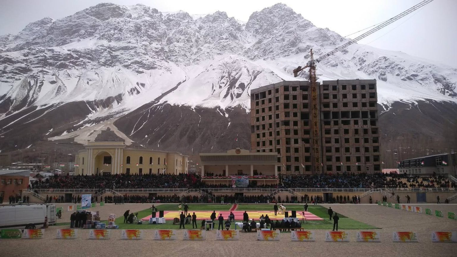 Pamir Mountains in Tajikistan – Trek Tajikistan